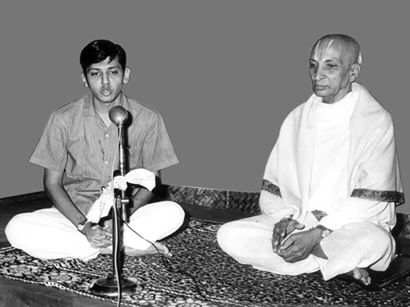 Srivatsa Ramaswami – 100HR Advanced Vinyasa Krama Yoga Training August ...